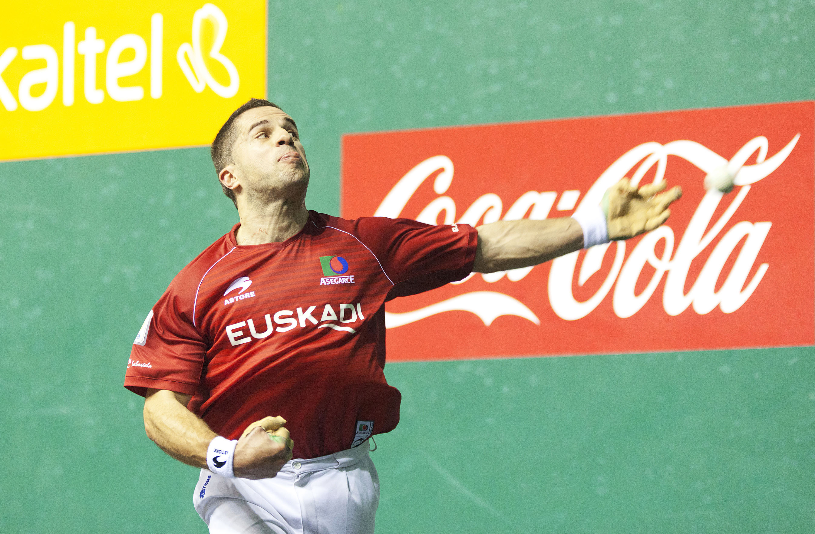 EL CAMPEON VUELVE AL ATANO III ESTA NOCHE :: FRONTON TV